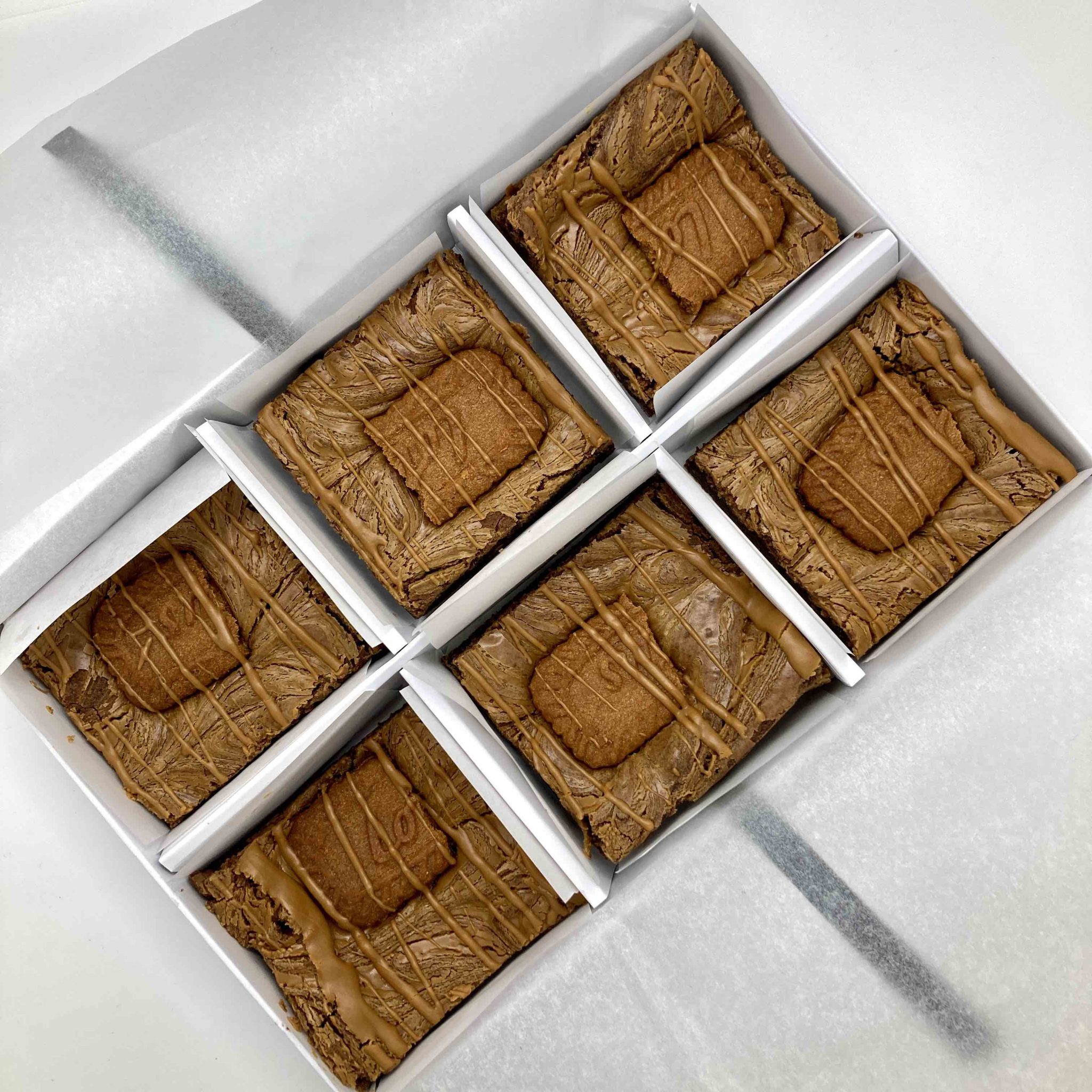 Lotus Biscoff Brownie Box – Tiny Beast Bakes